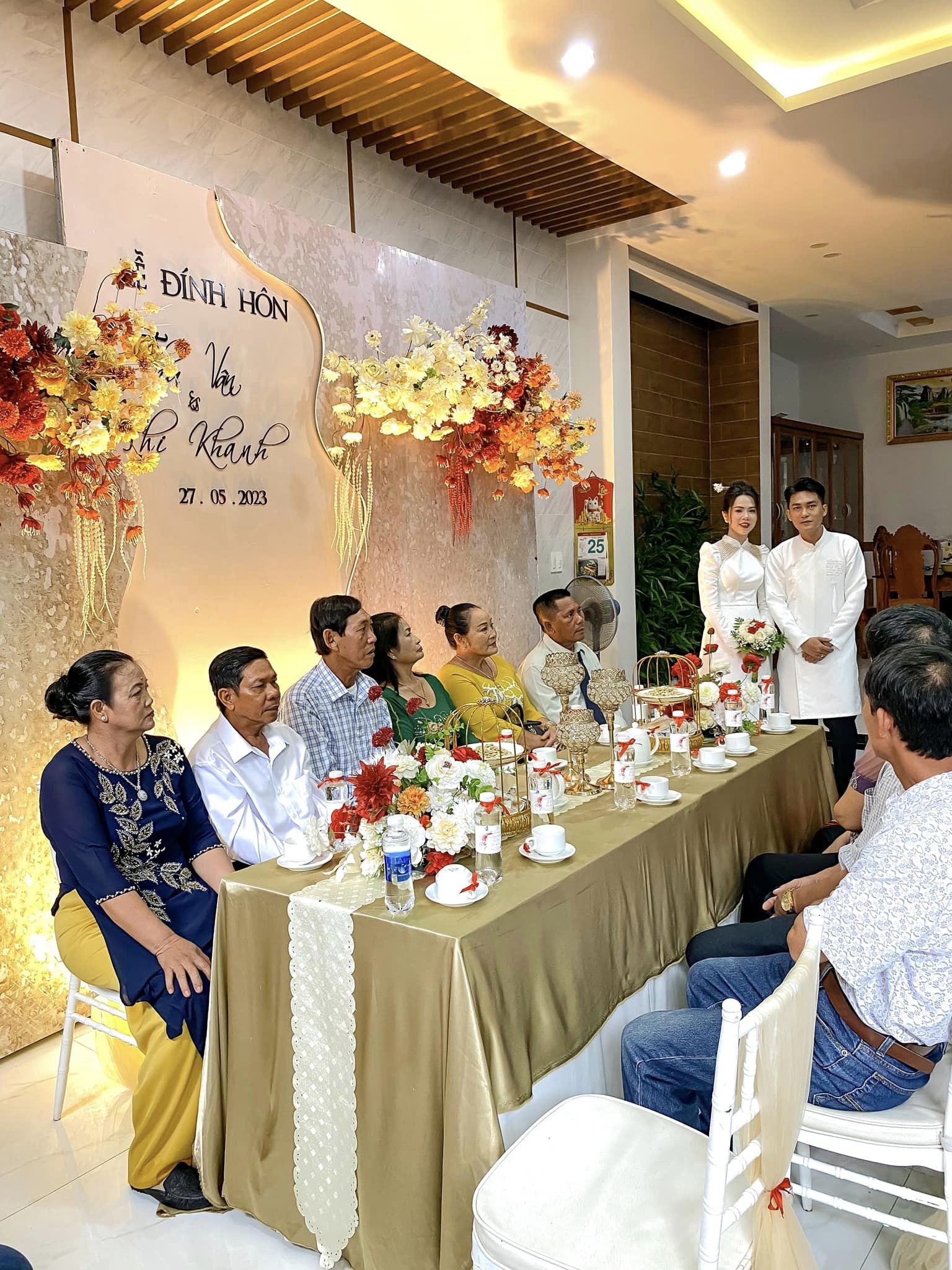 Lễ Đính Hôn Là Gì? Những Nghi Thức Trong Lễ Đính Hôn Cần Biết.